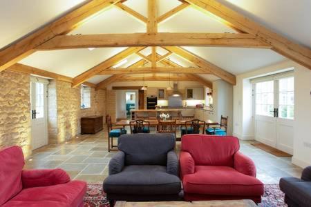 Huge Converted Barn In Beautiful Grounds - Royaume-Uni