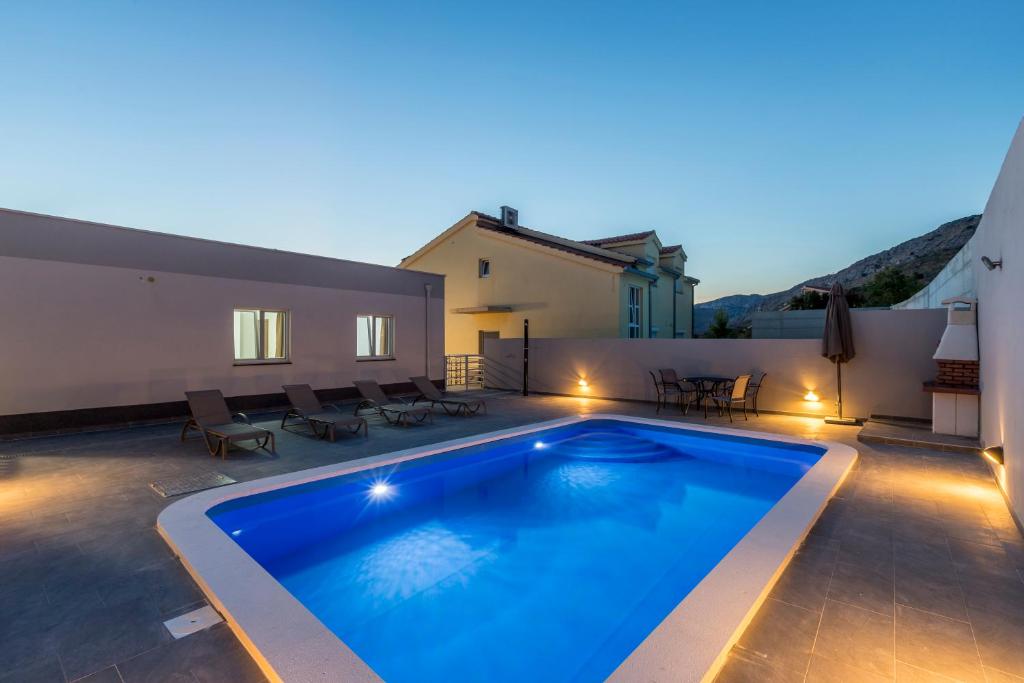 House With Private Pool Magdalena - Kroatien