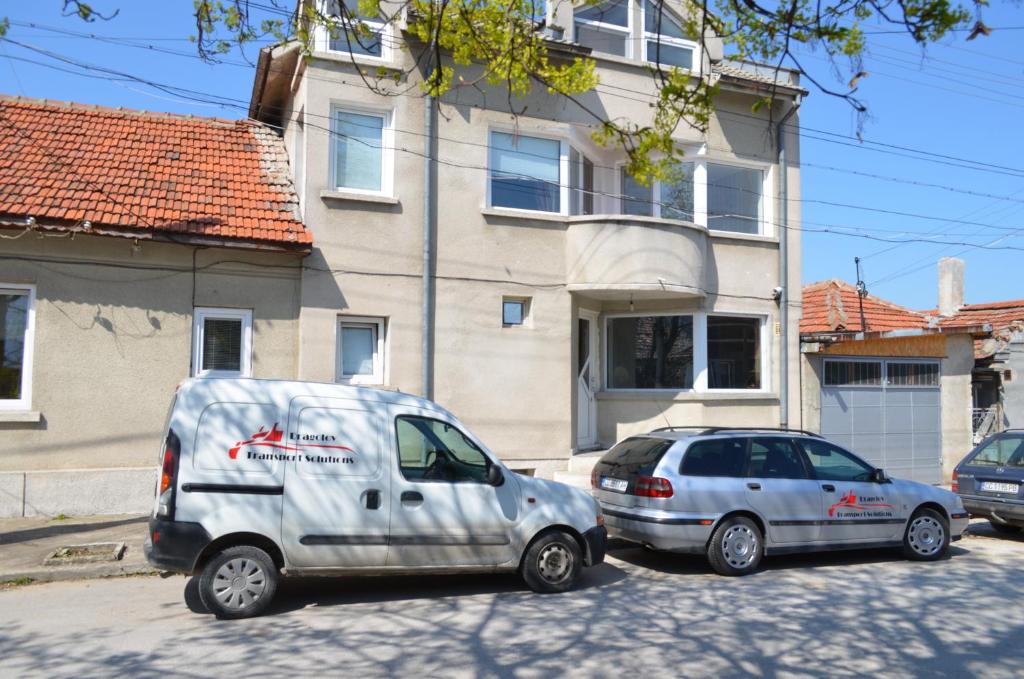 White House Silistra - Județul Călărași