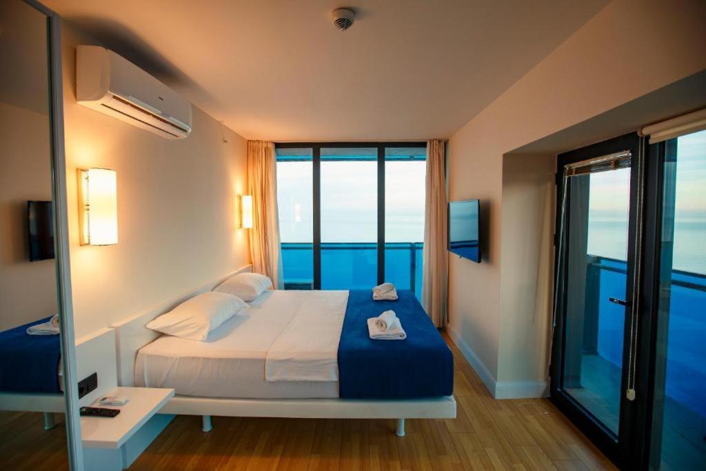 PANORAMA ORBI CITY LUXURIOS Keti - SuiteTrails